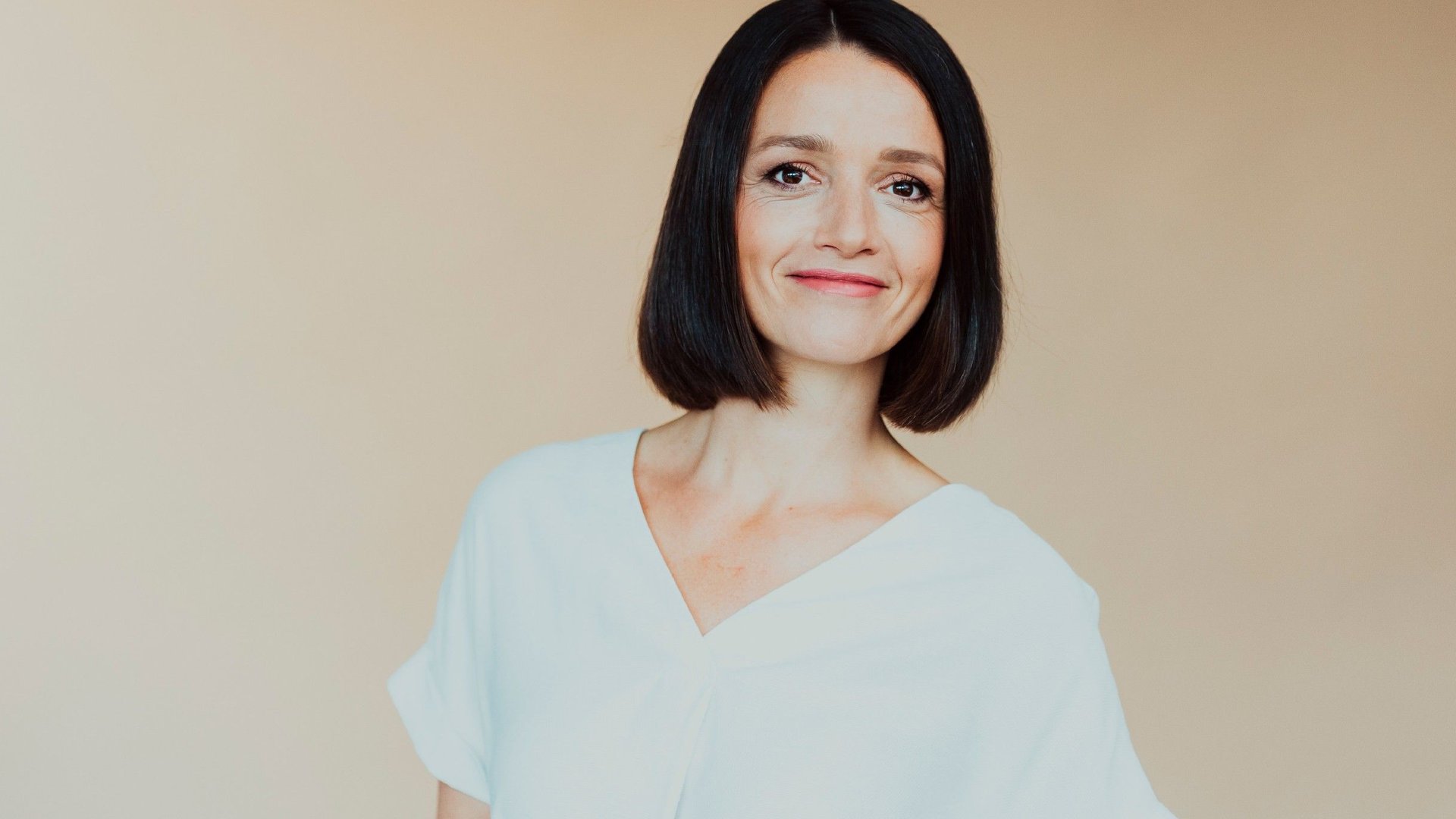 Sie ist wieder zurück: AWZ-Star Kaja Schmidt-Tychsen feiert ihr ...