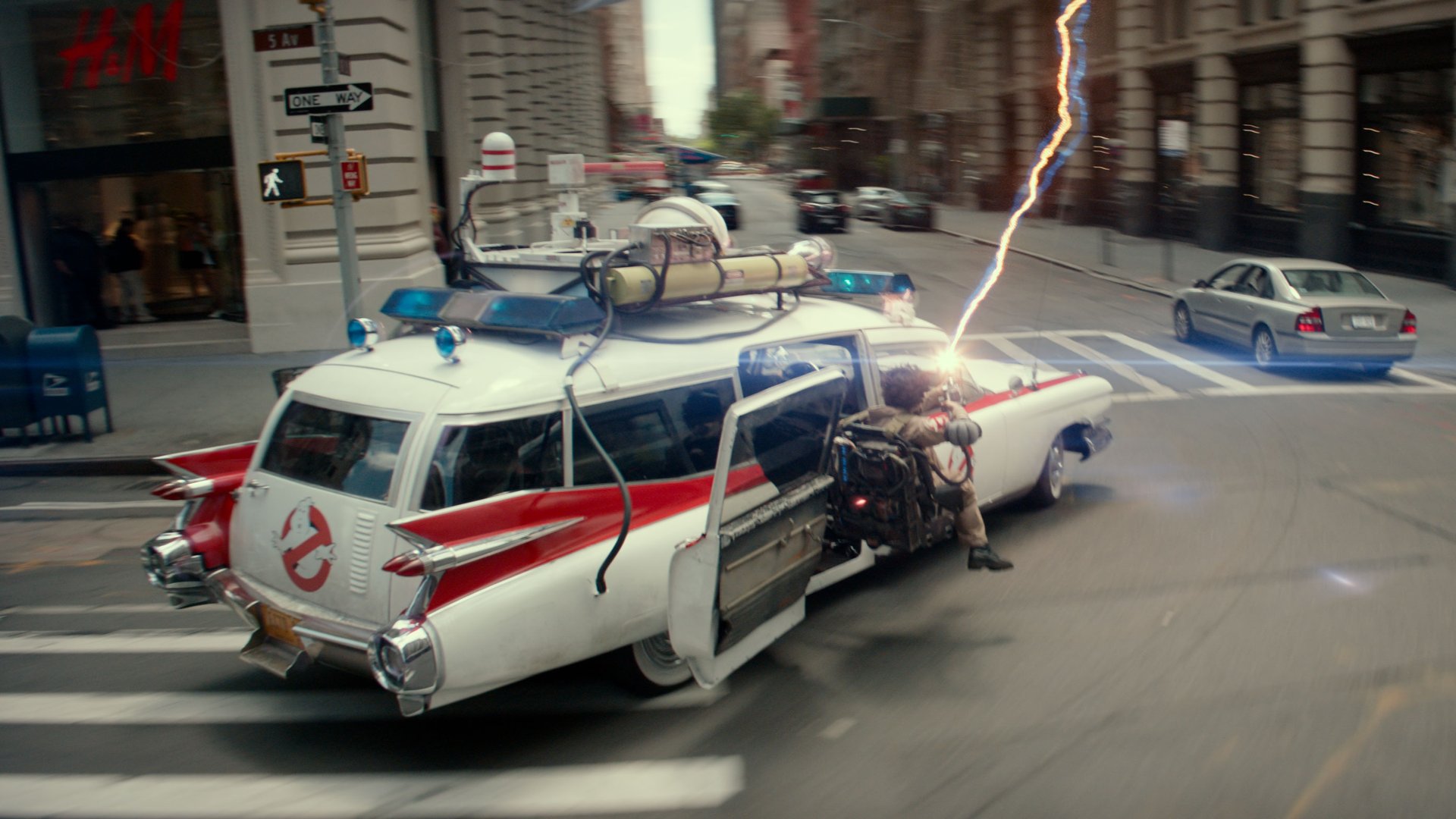 „Ghostbusters: Frozen Empire“: Gelingt die Rückkehr der Ecto-1 nach New ...