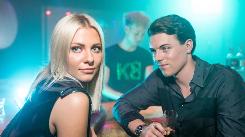 GZSZ-„SUNNY“-Serie: Sendetermine, Handlung und Cast · KINO.de