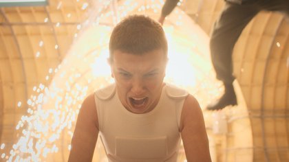 „Damsel 2“: Kommt eine Fortsetzung des Netflix-Hits? Regisseur macht ...