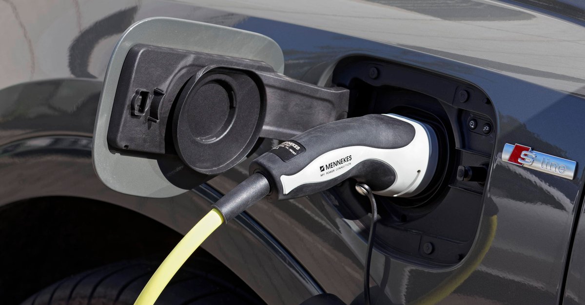 Blitzschnelle Ladung für E-Autos: Neuer Super-Akku weckt Hoffnungen