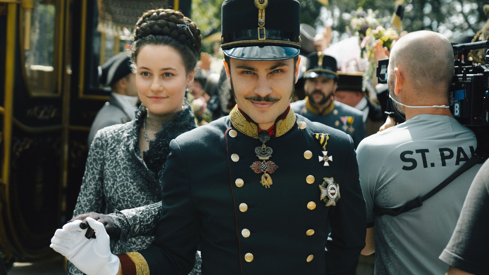 „Sisi“ Staffel 2 ab jetzt im Stream auf RTL+ alle Folgen online sehen