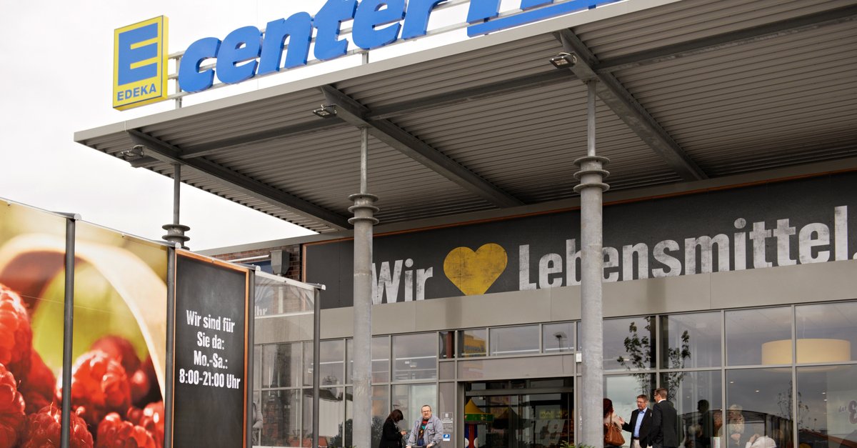 Edeka macht sich über Impfgegner lustig – mit genialer Aktion